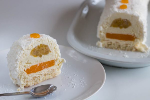 How to make a modern yule log in a mold (with coconut, passion fruit ...
